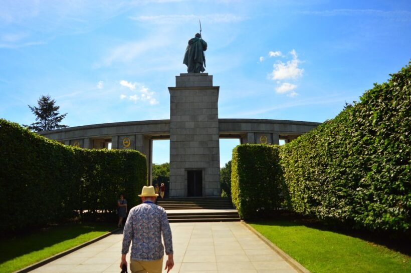 Berlin: Third Reich, Hitler, and WWII Walking Tour - The Sum Up