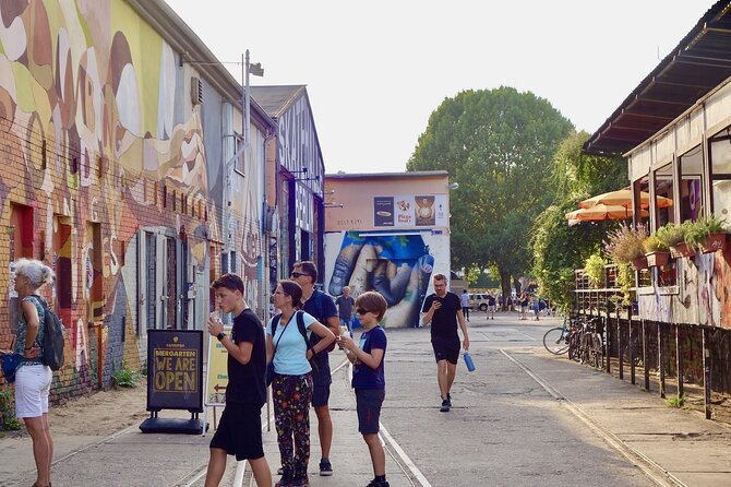 Berlin Vegan Food & Cultural Walking Tour in Vibrant District - Immerse Yourself in Berlins Vibrant Vegan Scene