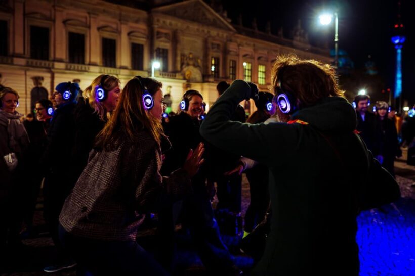 Berlin: Walk and Dance Silent Disco Tour with 80s / 90s - Introduction