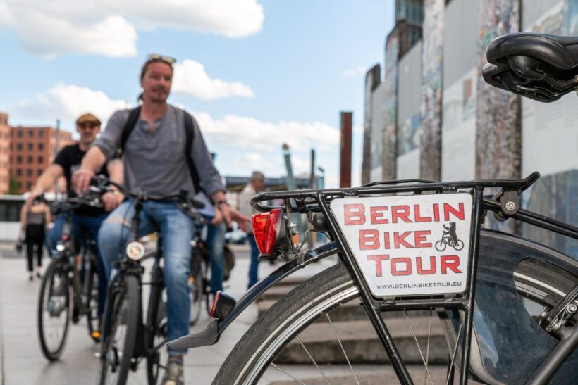 Berlin Wall History Small Group Cycling Tour - Key Points