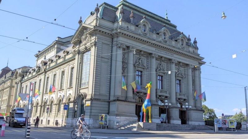 Bern: Highlights and Old Town Self-guided Walk - The Historic Town Hall