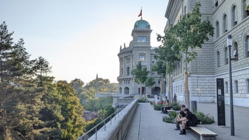 Bern: Highlights and Old Town Self-guided Walk - Since You Asked