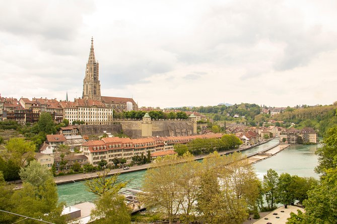Bern Highlights Small-Group Walking Tour With a Local - Positive Feedback From Travelers