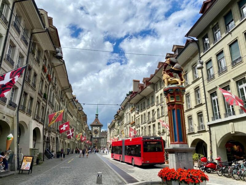Bern Historical UNESCO Old Town Private Tour - Tour Experience