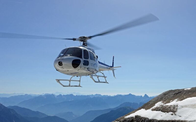 Bern: Mountain & Lake Helicopter Flight for 2 or 3 People - Experience Overview