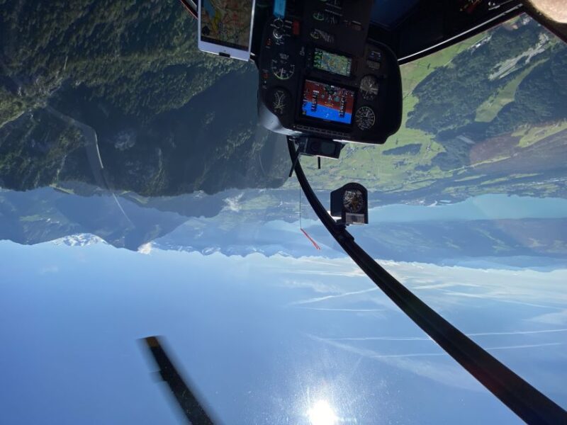 Bern: Mountain & Lake Helicopter Flight for 2 or 3 People - Meeting Point and Accessibility