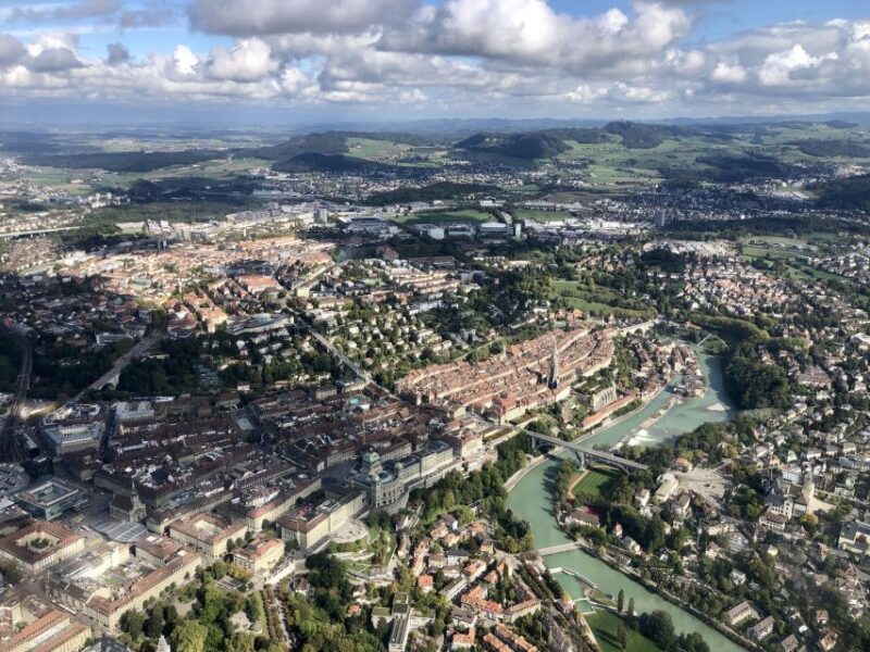 Bern: Private 18-Minute Helicopter Flight for up to 3 People - Tour Logistics
