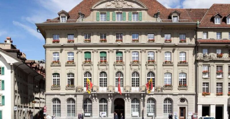 Bern: Private Walking Tour With a Local Guide (Private Tour) - Guided Tour Details