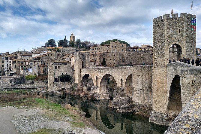Besalu & 3 Medieval Towns Small Group Tour with Hotel Pick-Up - Authenticity and Guide Experience