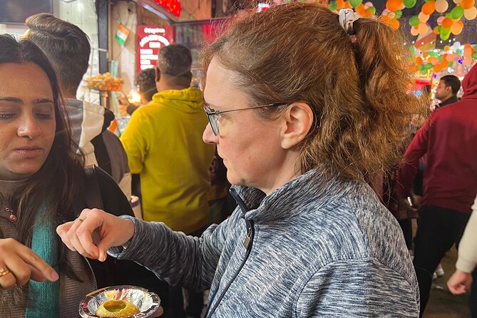 Best Evening Street Food & Local Bazar Tour in Agra. - The Itinerary: What to Expect