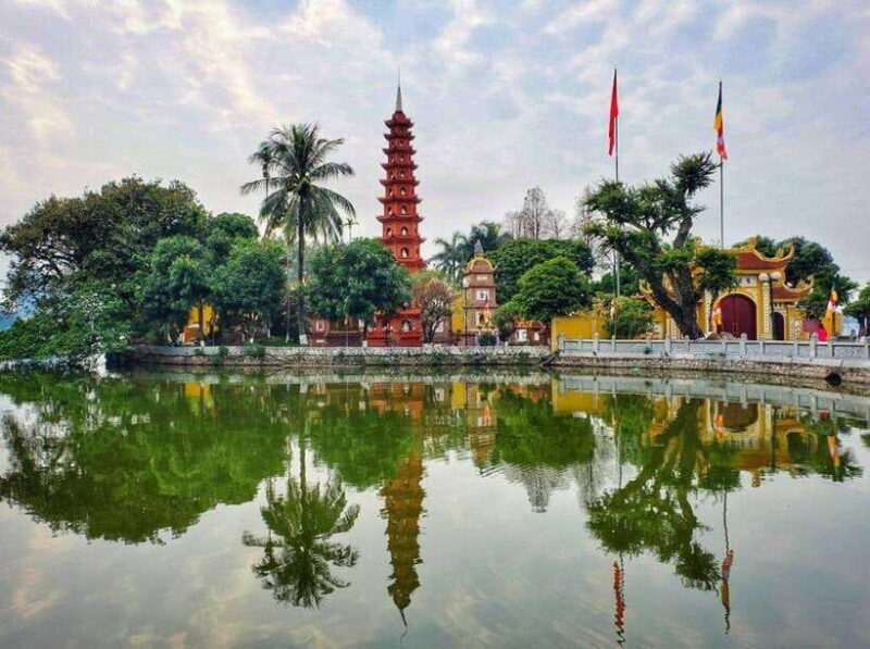 Best Hanoi City Tour Full Day by limousine bus, Hanoi tour - The Practical Side: Value and Logistics