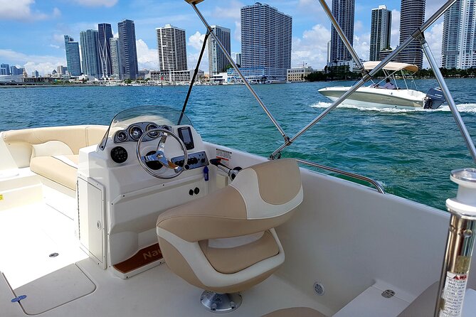 Best Miami self-driving boat rental! - Practical Tips for Booking and Enjoyment