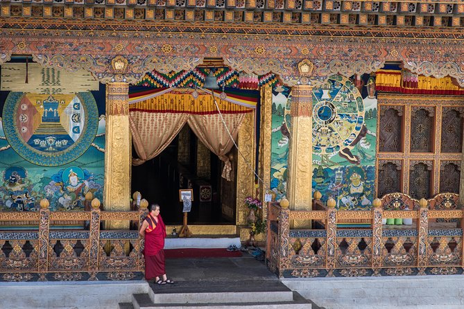 Best of Bhutan Tour( Culture- Hikes- Short Trek- Monastic Stay) - Who Is This Tour Best For?
