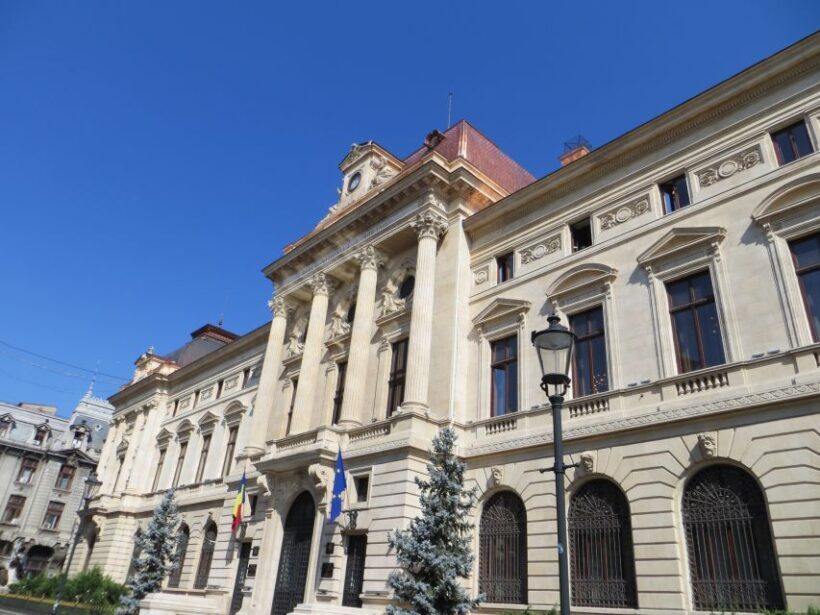 Best of Bucharest: Private Walking Tour - Who Should Consider This Tour
