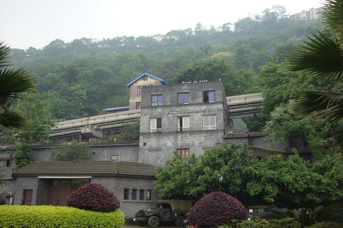 Best of Chongqing One Day Tour: Stilwell Museum, Arhat Temple, Eling Park, Panda - Exploring Chongqing’s Museum and Historical Sites