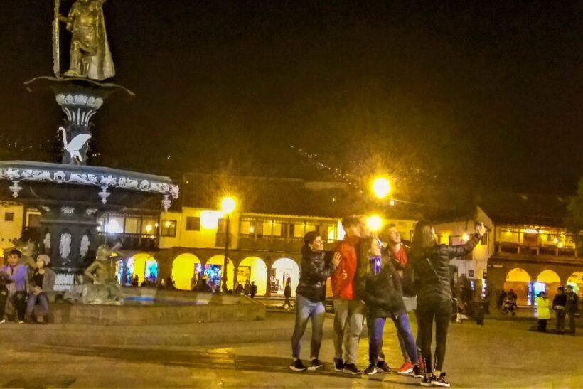 Best of Cusco: Night Tour, Pisco Sour Lessons, and Dinner - Exploring Cusco at Night: A Different Perspective