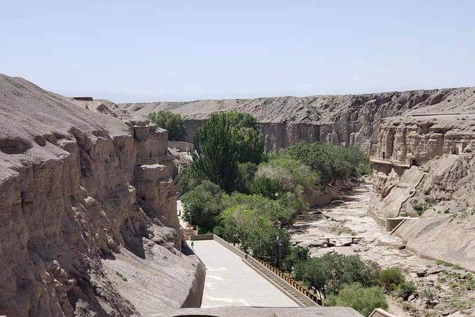 Best of Dunhuang Day Tour to Yulin Grottoes and Suoyangcheng Ruins - Introduction: Why This Tour Stands Out
