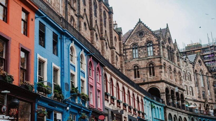 Best of Edinburgh: Private Walking Tour with a Local - Why Consider This Tour?