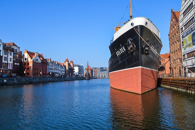 Best of Gdańsk, Gdynia and Sopot in 1-Day Private Car Tour - Discovering Gdynia Museum
