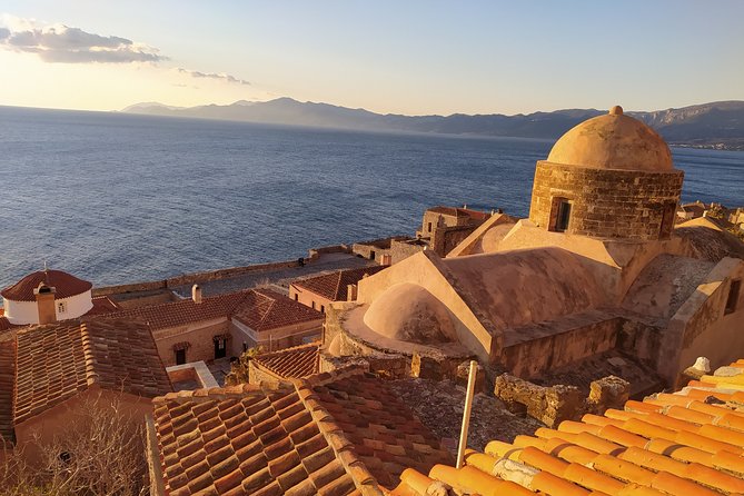 Best of Greece: 7-Day Tour to Real Greece of the Peloponnese, Delphi and Meteora - Key Points
