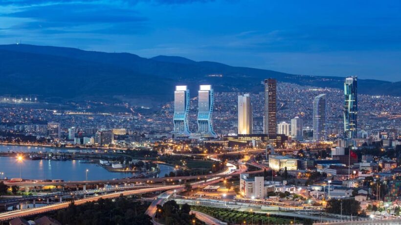 Best of Izmir: Private Walking Tour with a Local - Exploring Hidden Gems and Authentic Places