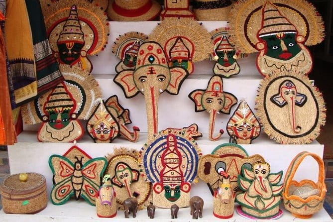 Best of kochi ! A private tour in kochi with a local guide ! - Key Points