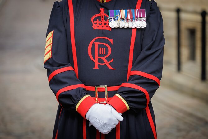 Best of London Tour Inc Tower of London and Changing of the Guard - Witnessing the Changing of the Guard