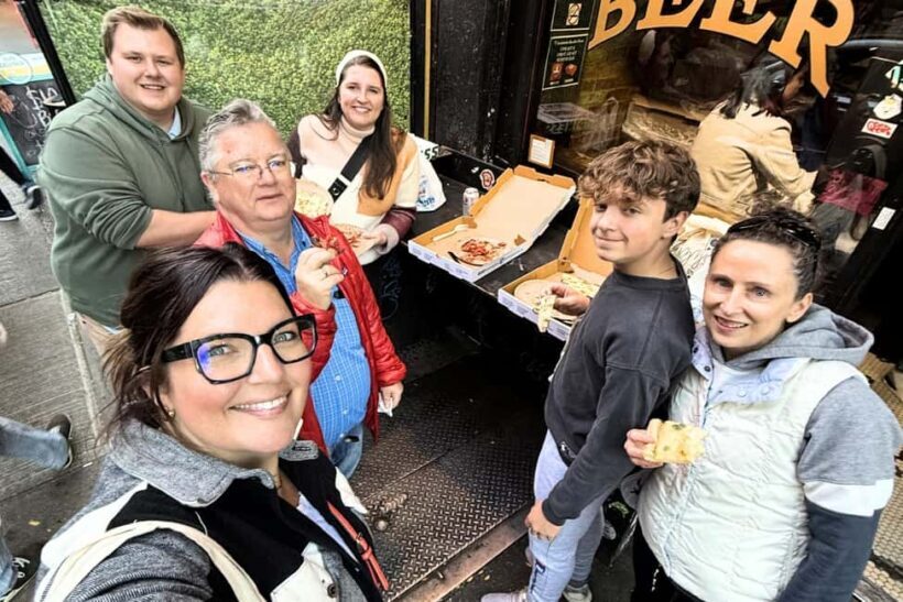 Best of Lower Manhattan: Pizza Crawl - A Deep Dive into the Pizza Crawl Experience