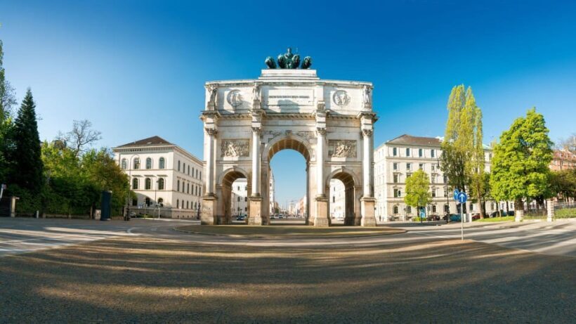 Best of Munich: Private Walking Tour with a Local - Duration and Flexibility