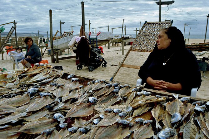 Best of Nazaré Tour - Understanding Nazarés History and Culture