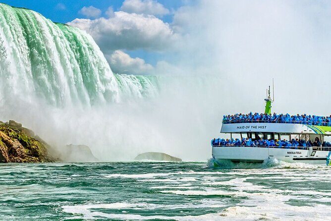 Best of Niagara Falls USA Tour with Boat, Cave, Observation &More - The Tour Overview and What It Promises