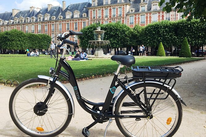 Best of Paris by Bike With a Local - Cycling Through the Citys Iconic Sites