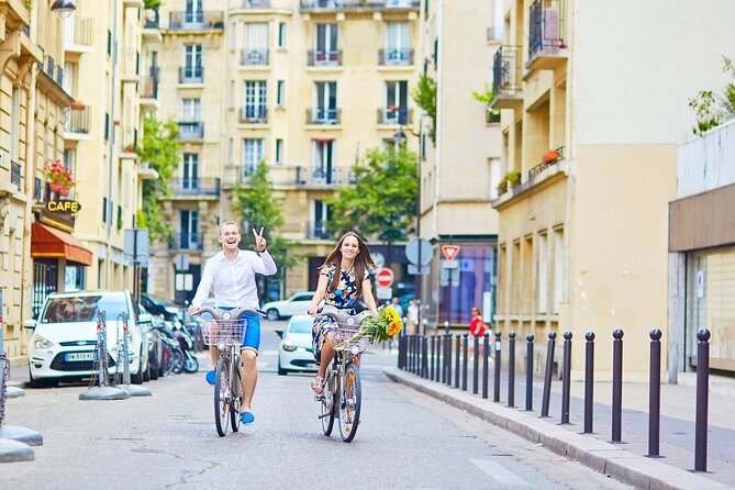 Best of Paris by Bike With a Local - Sustainable and Eco-Friendly Exploration