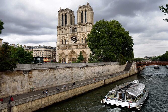 Best of Paris Tour With the Louvre, Eiffel Tower & Notre Dame - Important Notes