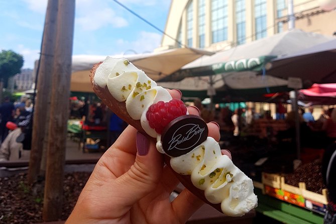 Best of Riga Walking Tour - Highlights and Hidden Gems - Significant Landmarks: Freedom Monument and More