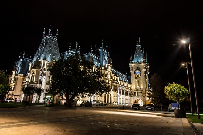 Best of Romania in 10 Days - Immerse Yourself in History: Iasi and Beyond