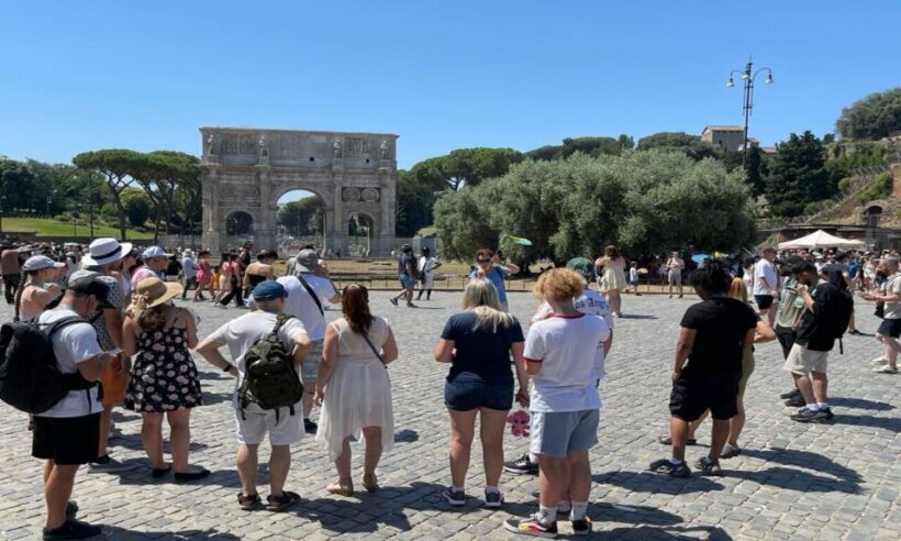 Best of Rome City Center Walking tour & Hop on Hop Off Bus - FAQ