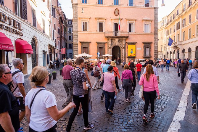 Best of Rome Walking Tour With Piazza Navona and Trevi Fountain - Exploring the Piazza Navona