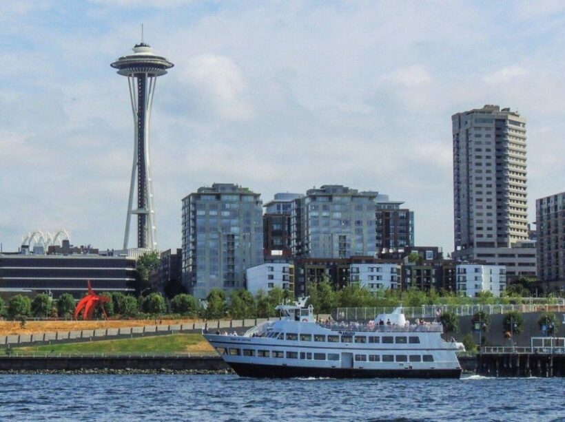 Best of Seattle Small Group Walking Tour W/ Space Needle - Key Points