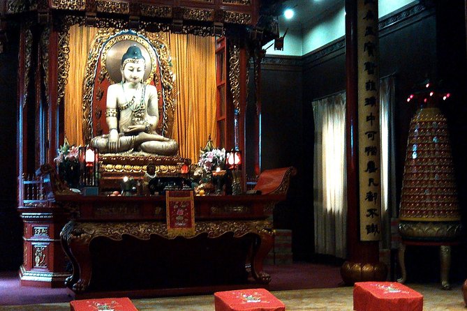 Best of Shanghai Day Tour, including Jade Buddha Temple & Bund & Yuyuan Garden - The Experience: What Past Travelers Say