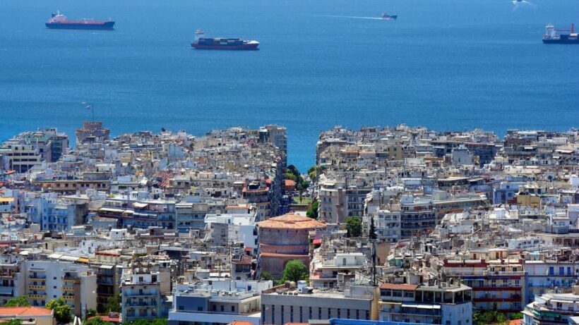 Best of Thessaloníki: Private Walking Tour with a Local - Reviewing the Experience: Pros and Cons