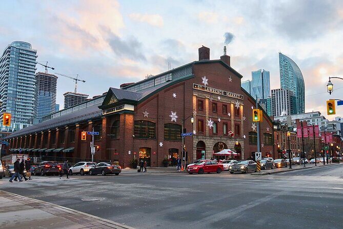 Best of Toronto City Tour with Boat Cruise & CN Tower - Toronto’s Academic and Urban Hotspots