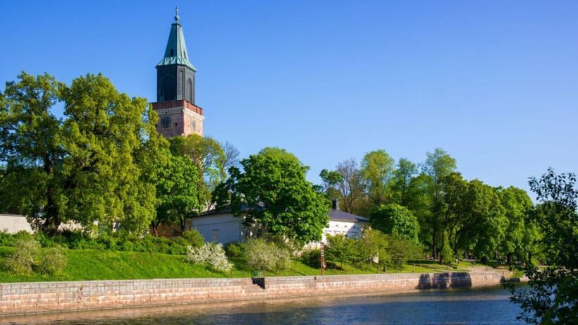 Best of Turku: Private Walking Tour with a Local - Analyzing the Value: Is It Worth It?