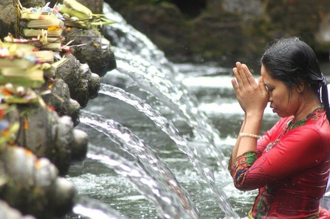 Best of Ubud with Jungle Swing Tour - Tegenungan Waterfall: Nature’s Refreshing Gift