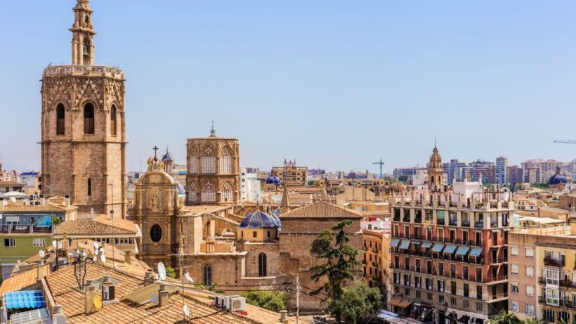 Best of Valencia: Private Walking Tour with a Local - Key Points