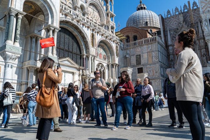 Best Of Venice: Saint Mark's Basilica, Doges Palace with Guide and Gondola Ride - Who Is This Tour Best For?