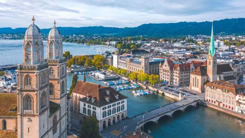 Best of Zurich: Private Walking Tour With a Local - Key Points