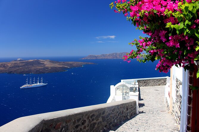 Best Santorini Small Group Tour for Cruise Passengers - The Sum Up