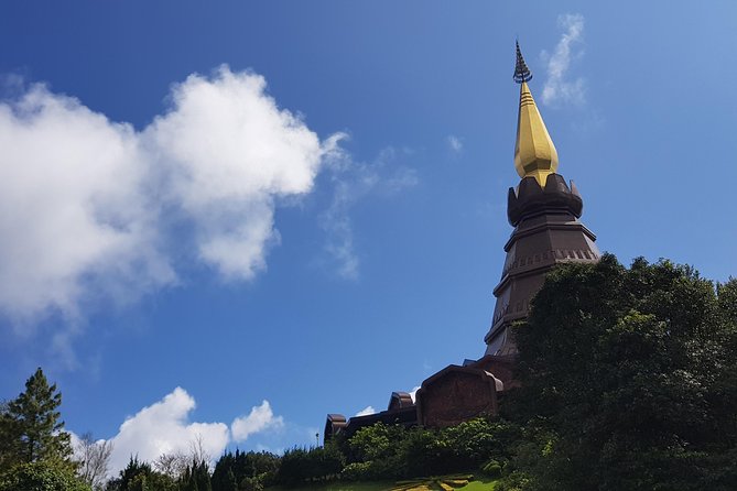 Best seller! Doi Inthanon National Park Oneday tour with the Highest point - FAQs