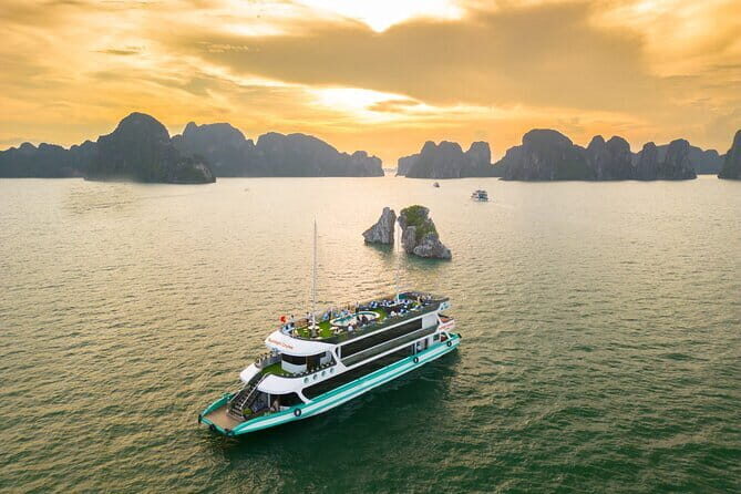 Best Selling Catamaran Cruise Premium Day Trip Explore Halong Bay - Who Is This Tour Best For?